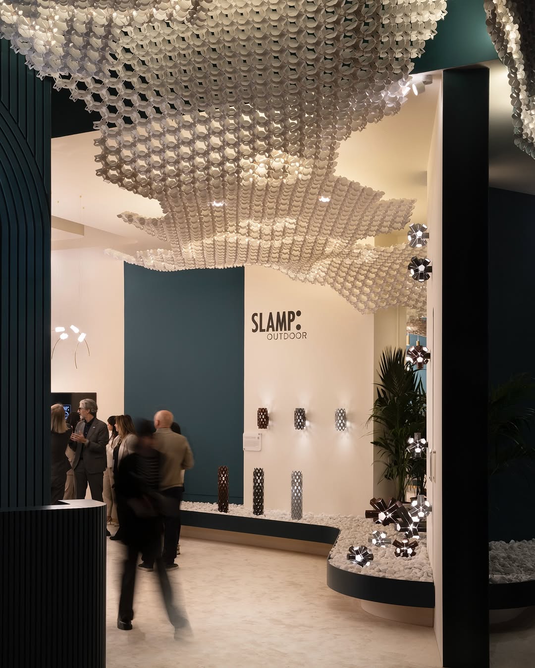 Slamp 1 • THE LIGHT REPORT