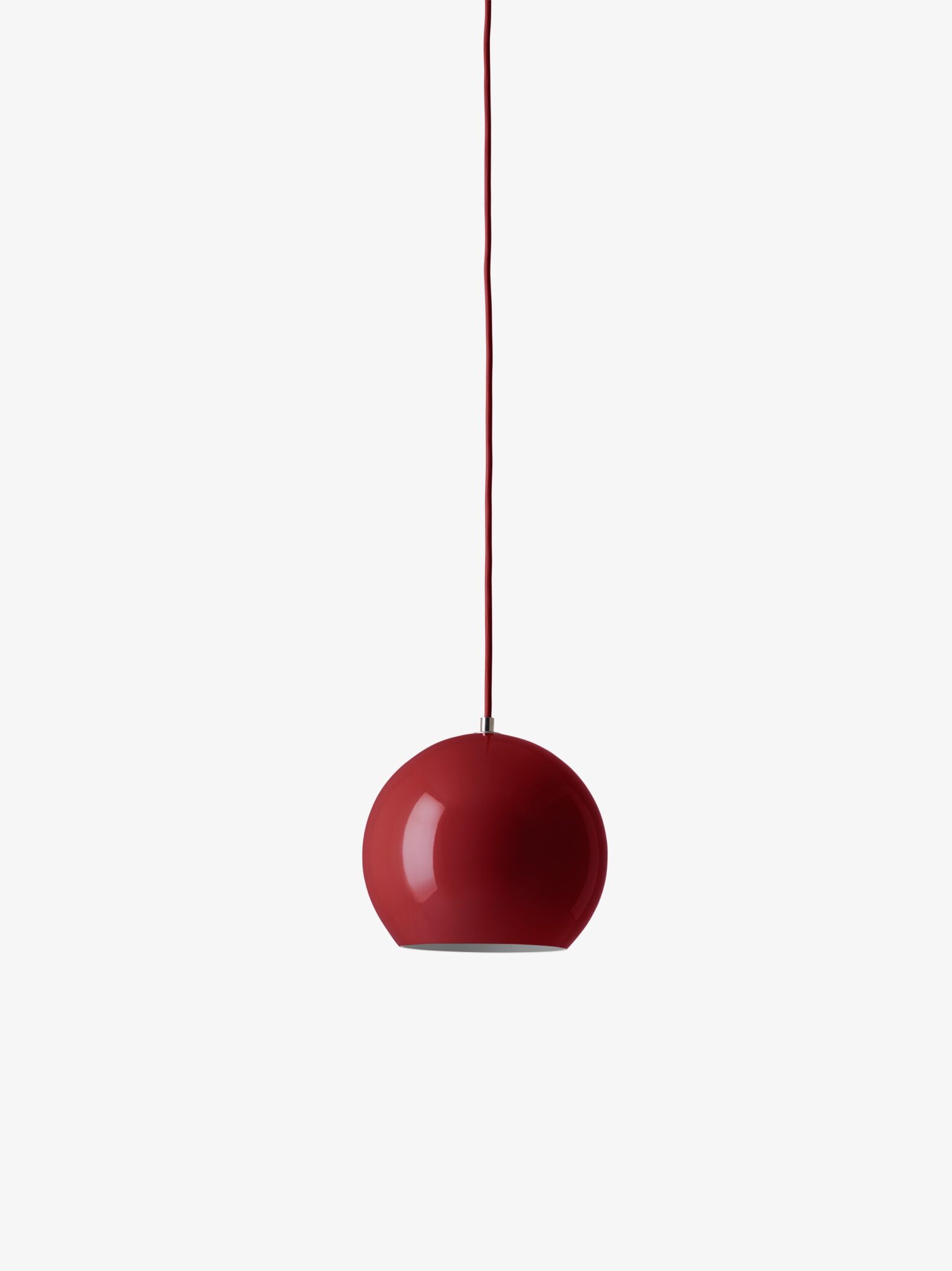 Topan VP6 Vermillion Red • THE LIGHT REPORT